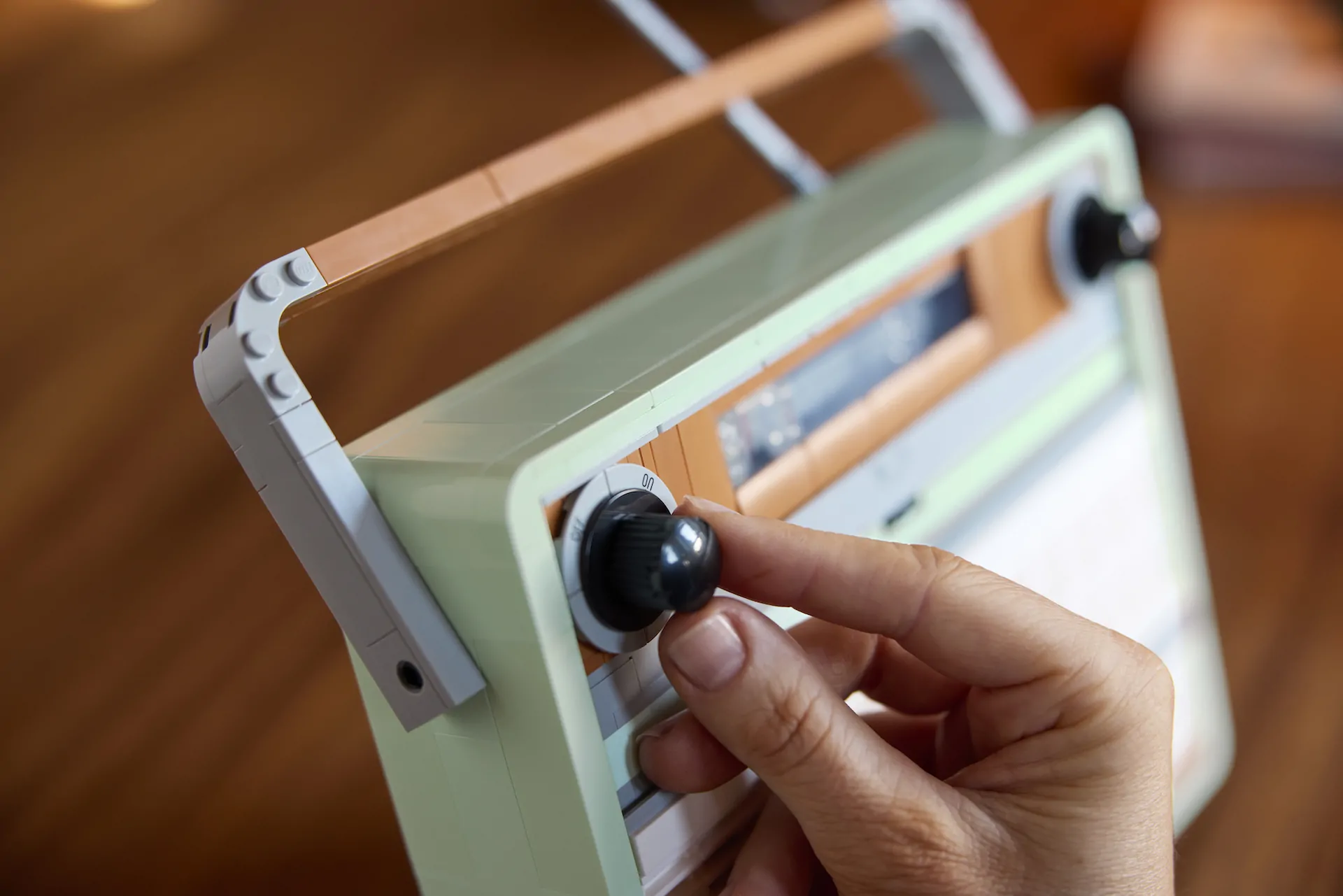 LEGO Icons 10334 Retro Radio officially revealed