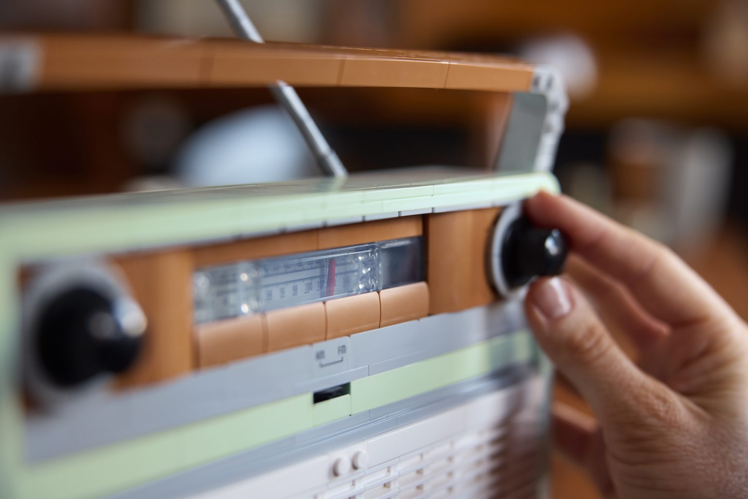 LEGO Icons 10334 Retro Radio officially revealed