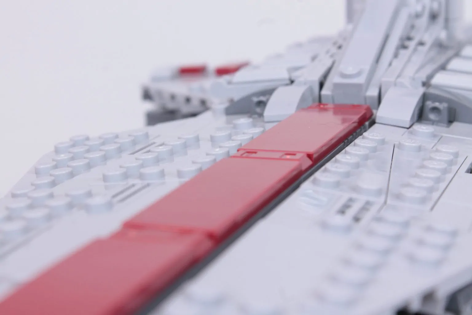 Build a midi-scale LEGO Star Wars Venator using one* set