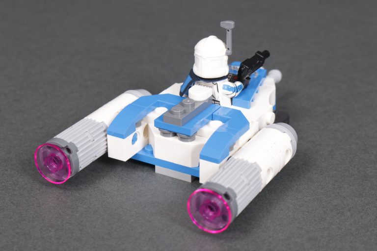 LEGO Star Wars 75391 Captain Rex Y-Wing Microfighter review