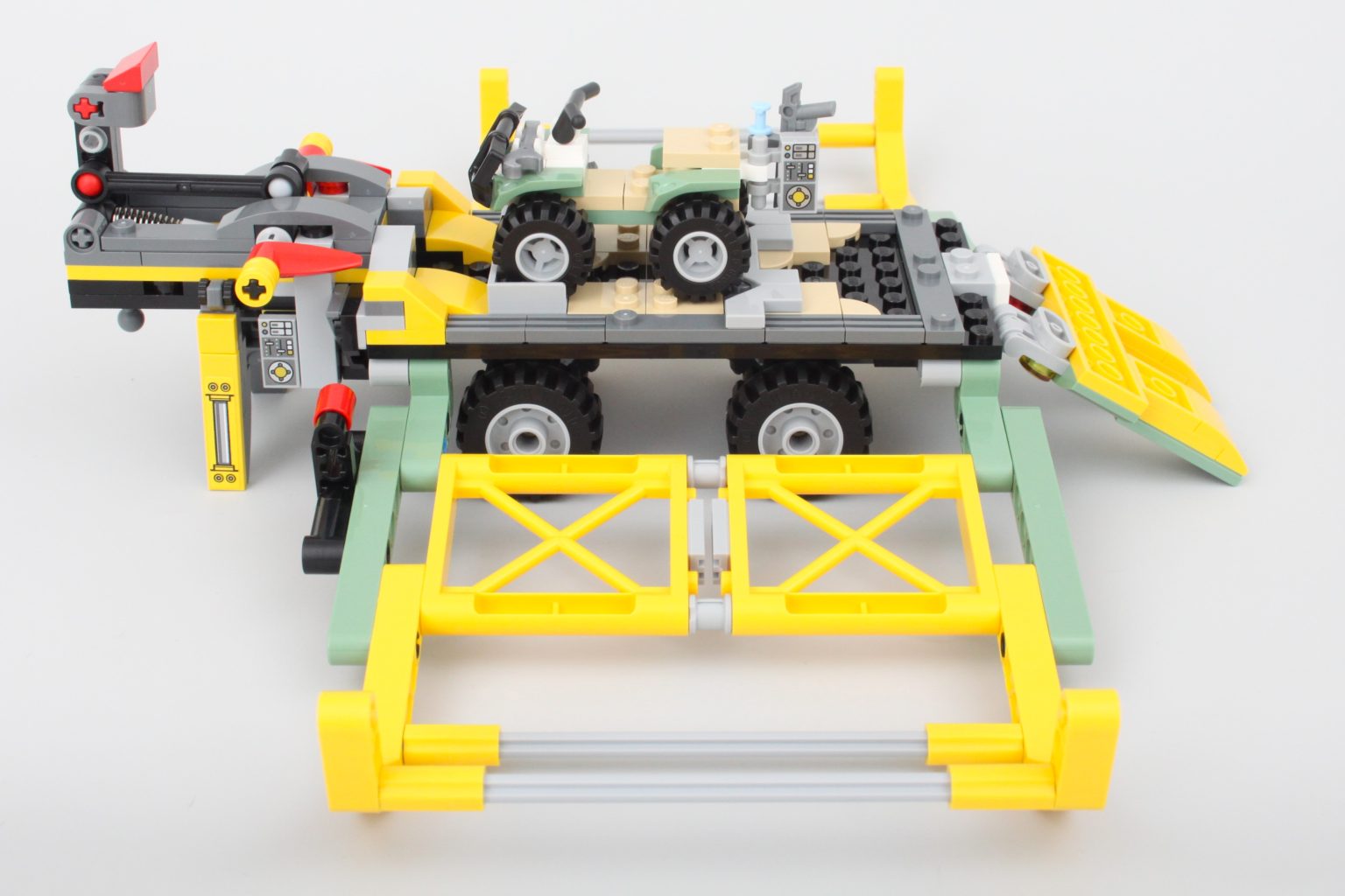 LEGO Jurassic World 76966 Allosaurus Transport Truck review