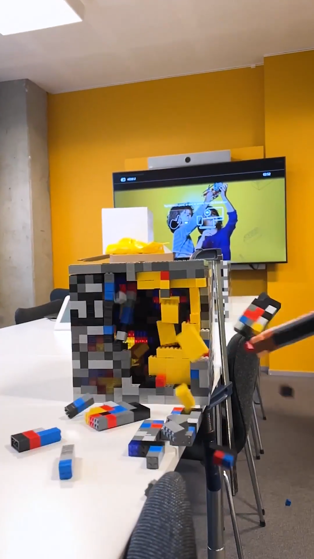 LEGO Minecraft's Brickerite is designed to be broken