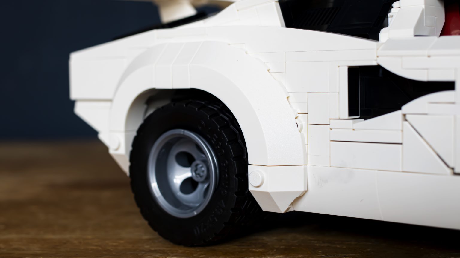 LEGO 10337 Lamborghini Countach 5000 Quattrovalvole review