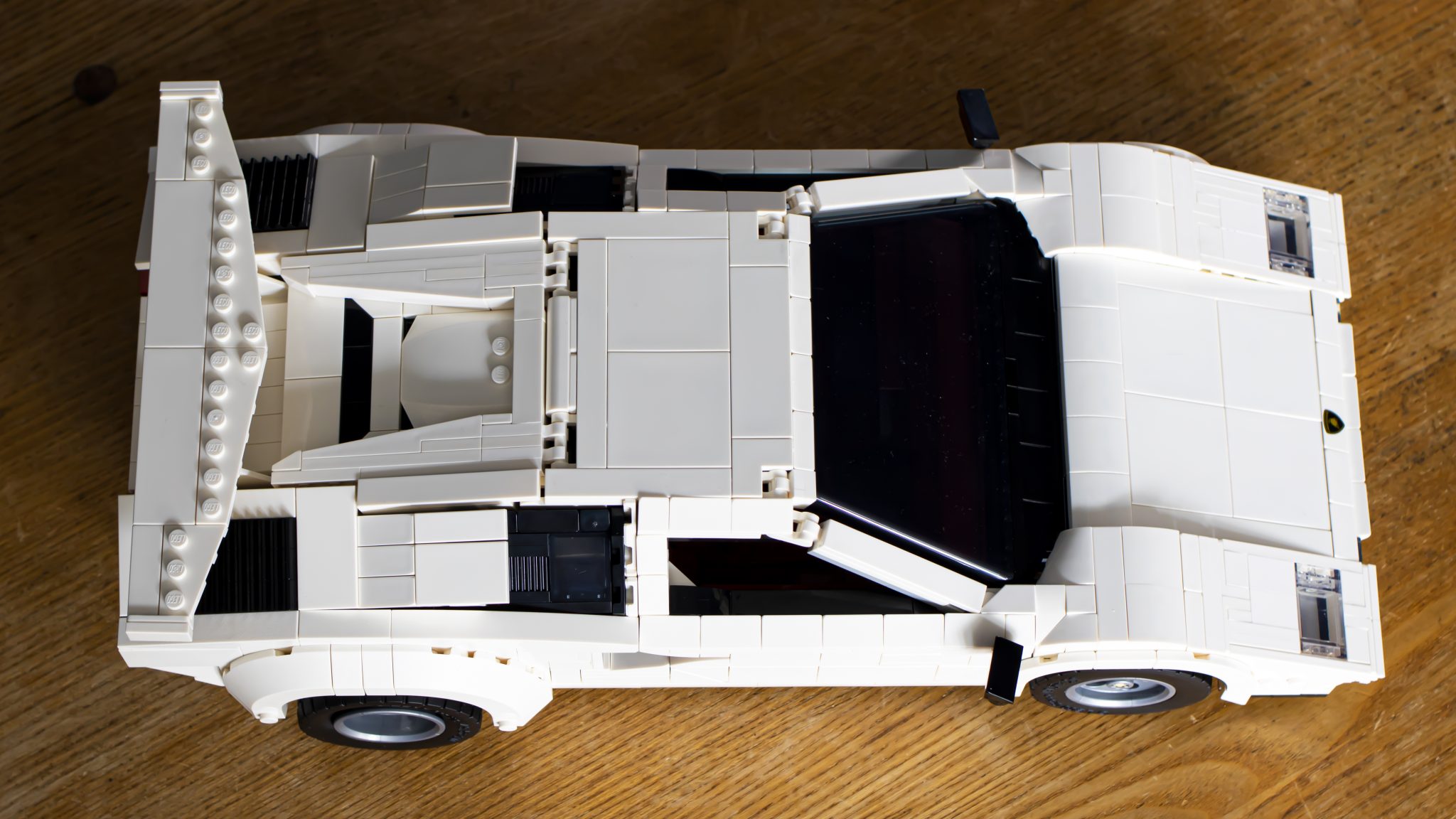 LEGO 10337 Lamborghini Countach's open studs were unavoidable