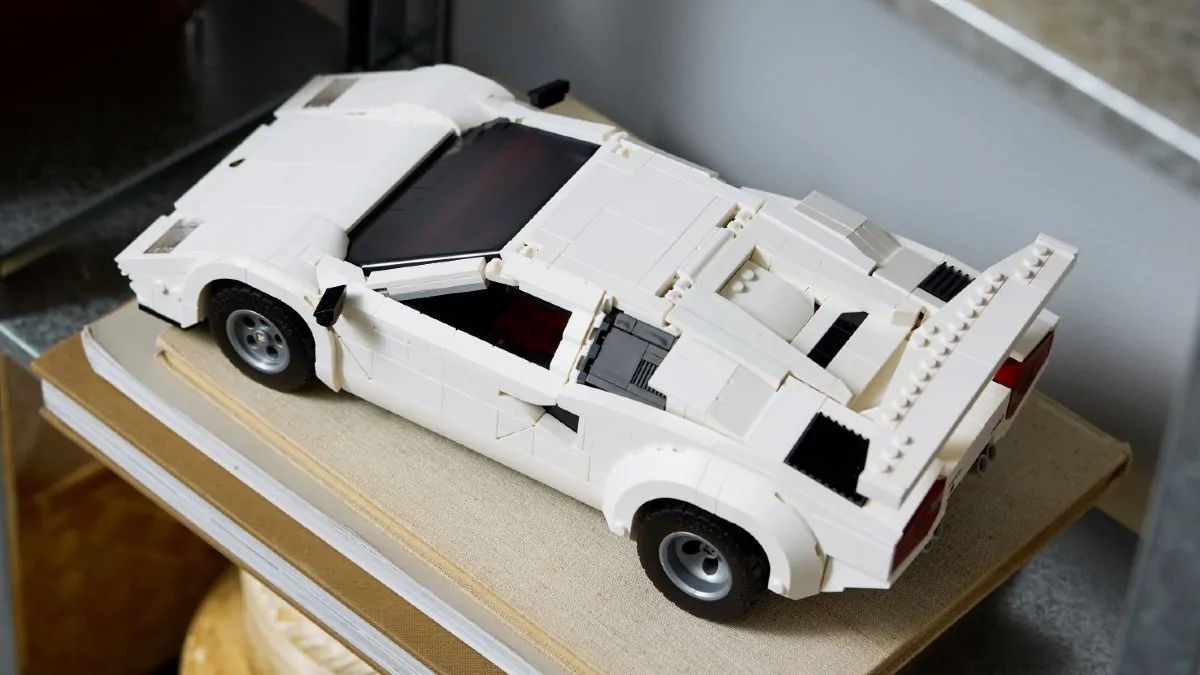 Se rumorea que los íconos de LEGO presentarán a Dodge Viper y Toothless ...