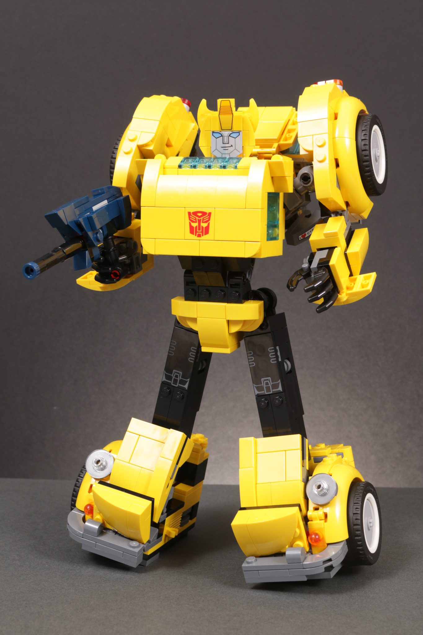 LEGO Icons 10338 Bumblebee's prototypes were bananas