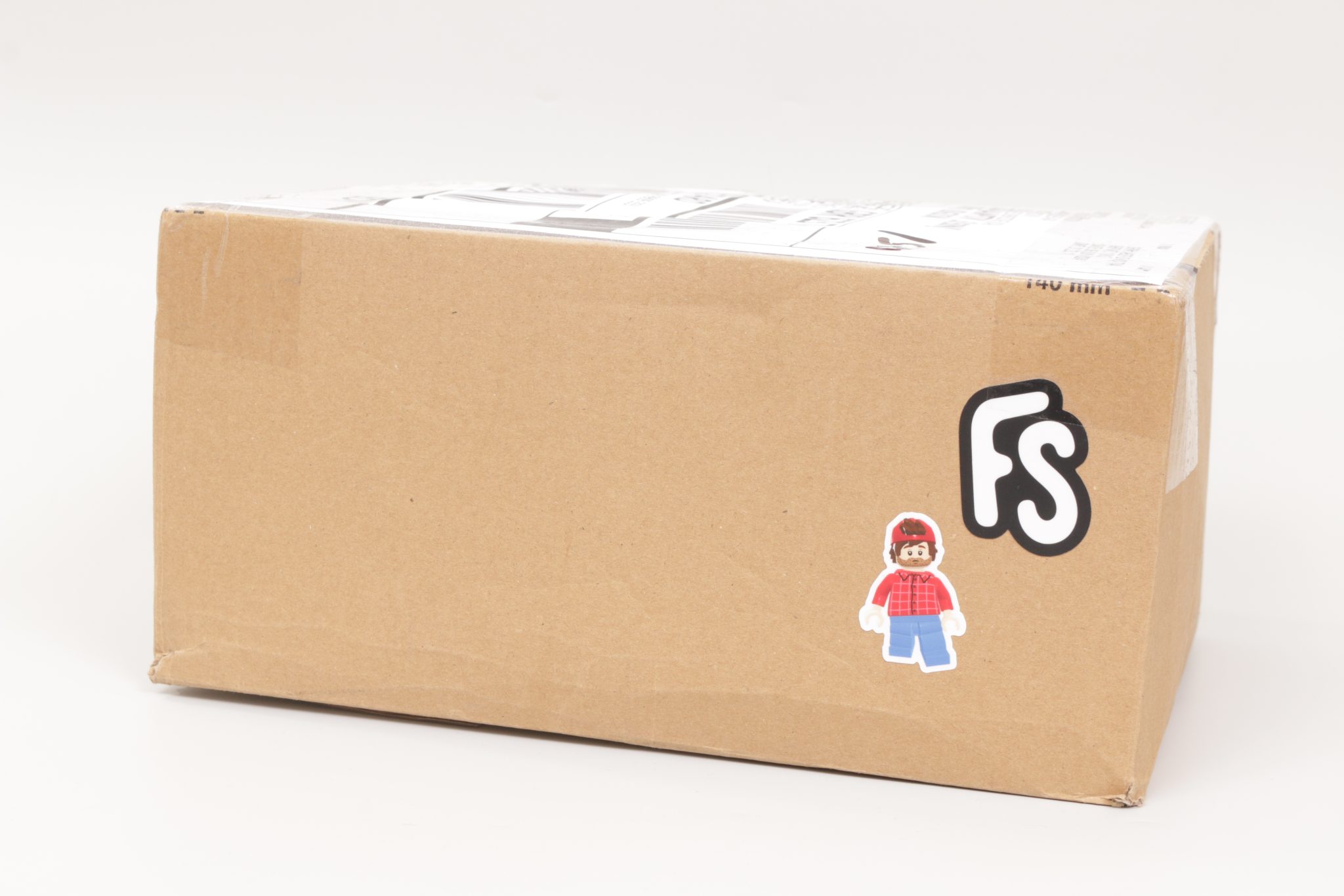 Unboxing a LEGO Hill Climb Adventures gift box