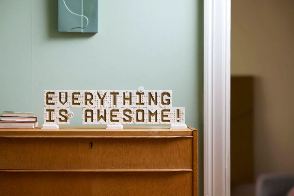 LEGO 41839 Message Board officially revealed