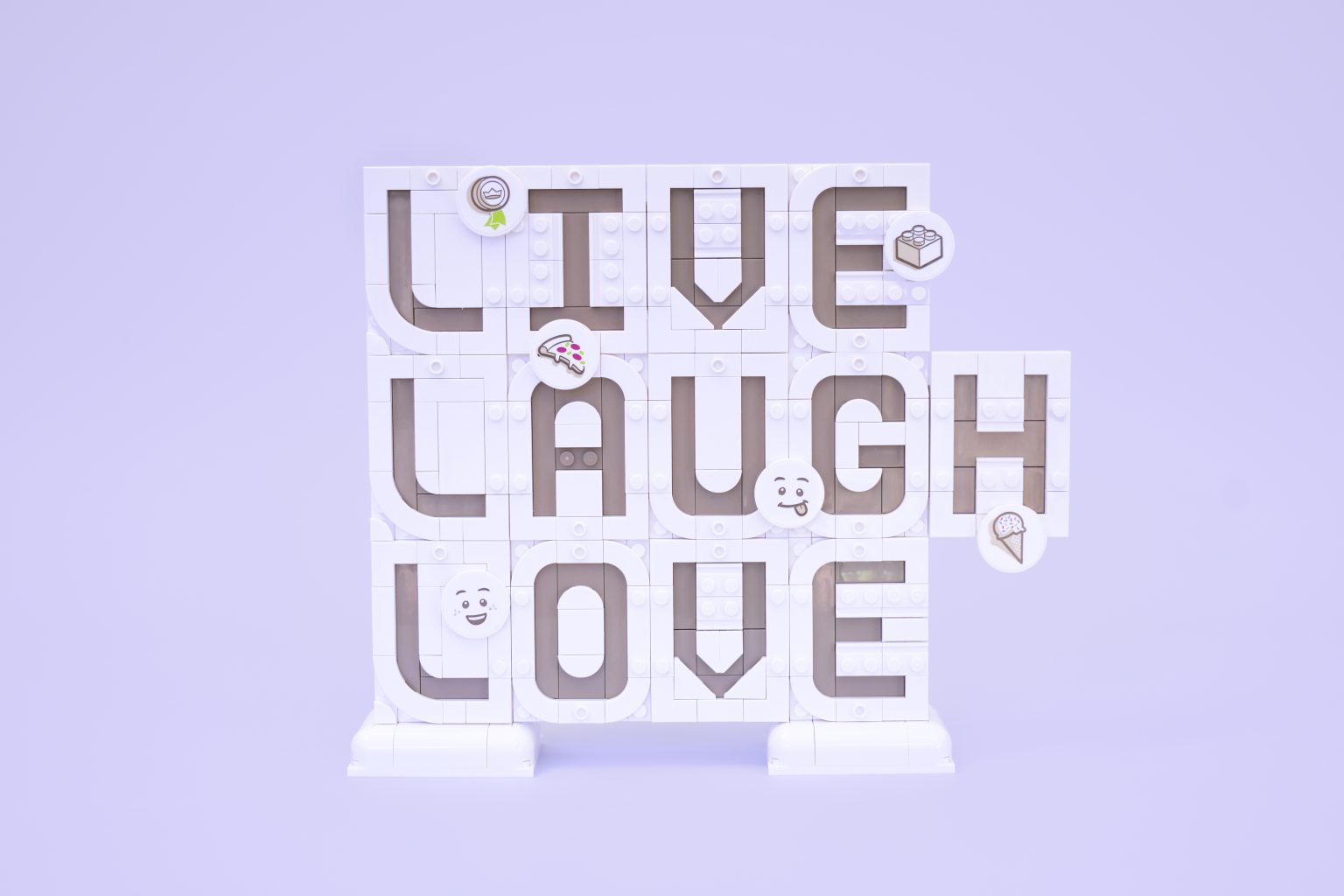 LEGO 41839 Message Board is a meme factory gone wrong