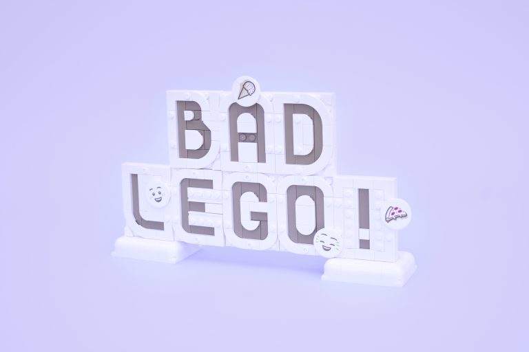 LEGO 41839 Message Board is a meme factory gone wrong