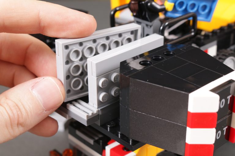 LEGO City 60409 Yellow Mobile Construction Crane review