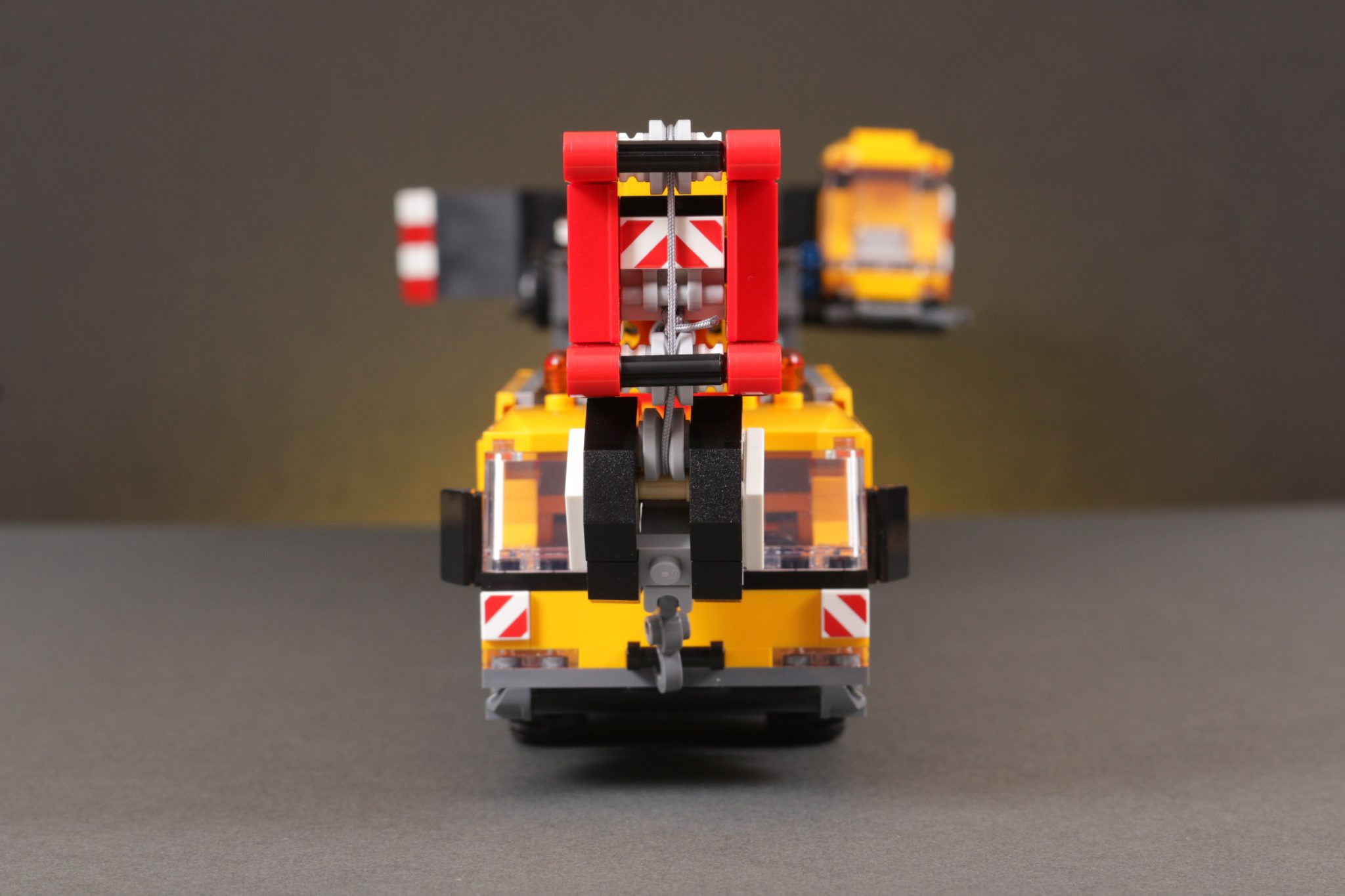 LEGO City 60409 Yellow Mobile Construction Crane review