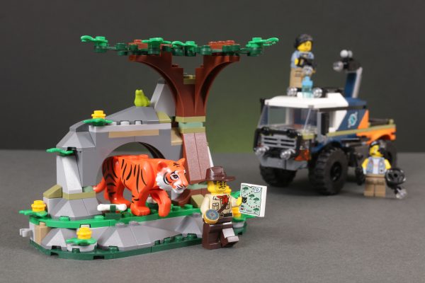 LEGO City 60426 Jungle Explorer Off-Road Truck review