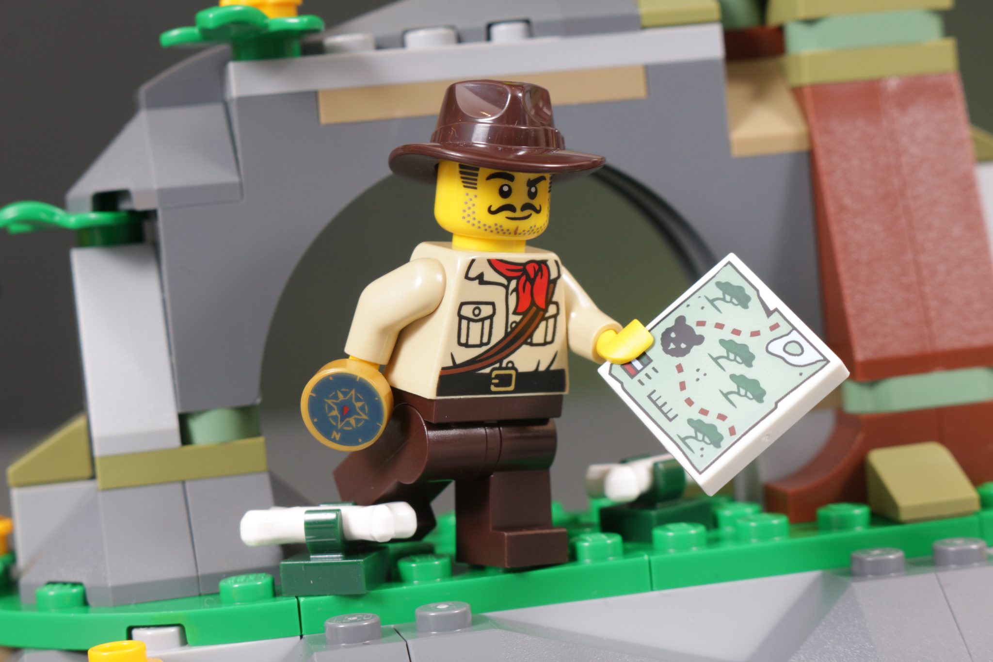 Four of the best nostalgic LEGO sets to grab at a discount