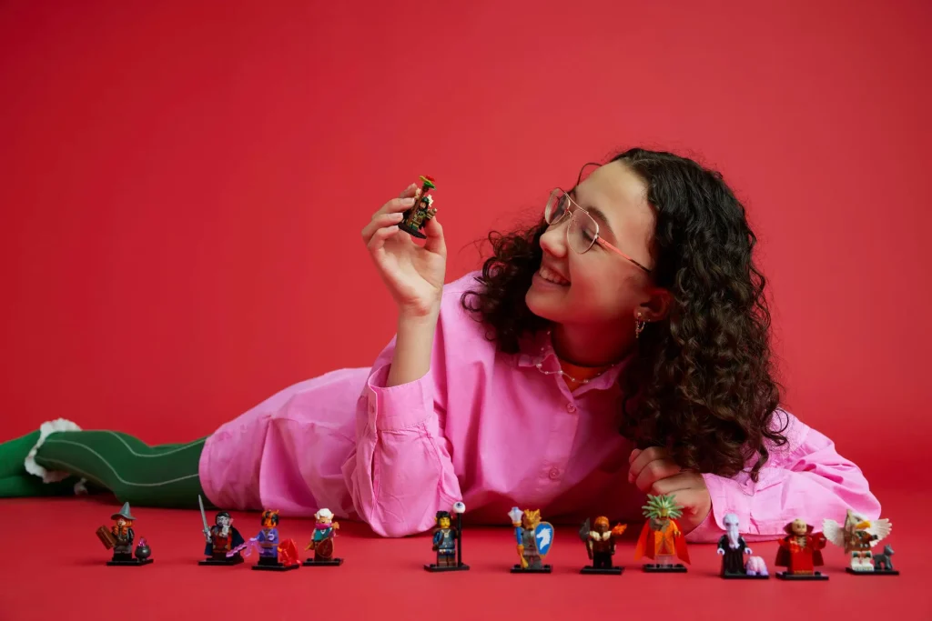 LEGO 71047 Dungeons & Dragons Minifigures revealed