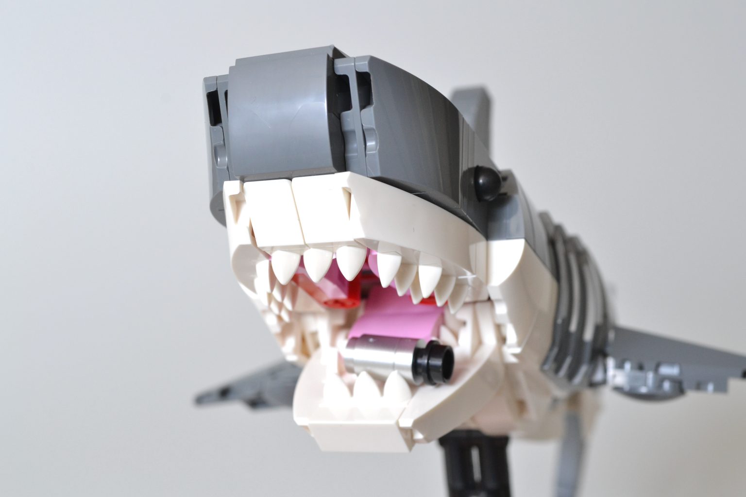 LEGO Ideas 21350 Jaws includes a number of surprising pieces