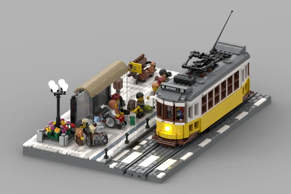 LEGO Ideas Lisbon Tram picks up 10,000 supporters