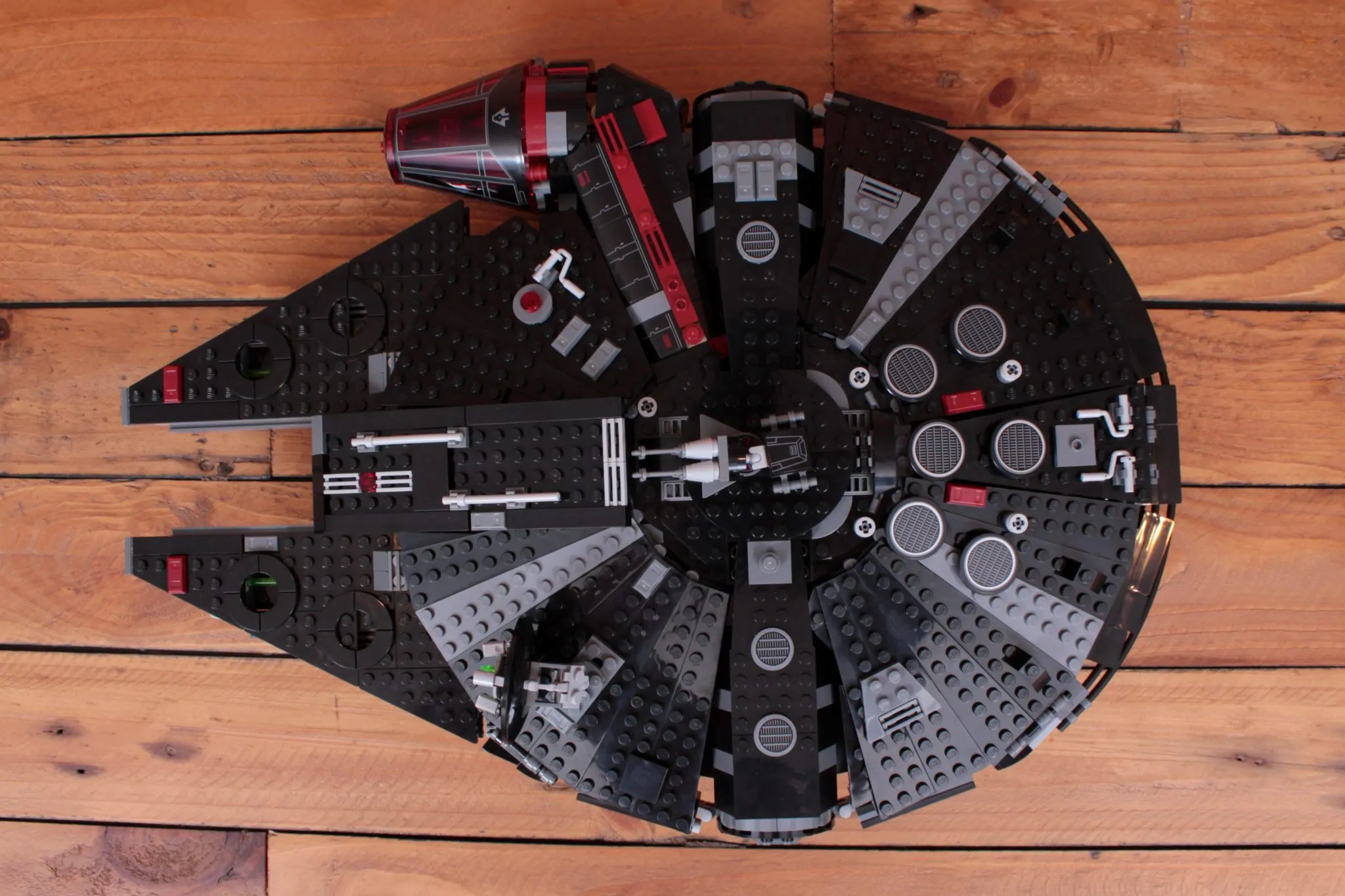LEGO Star Wars 75389 The Dark Falcon review and gallery