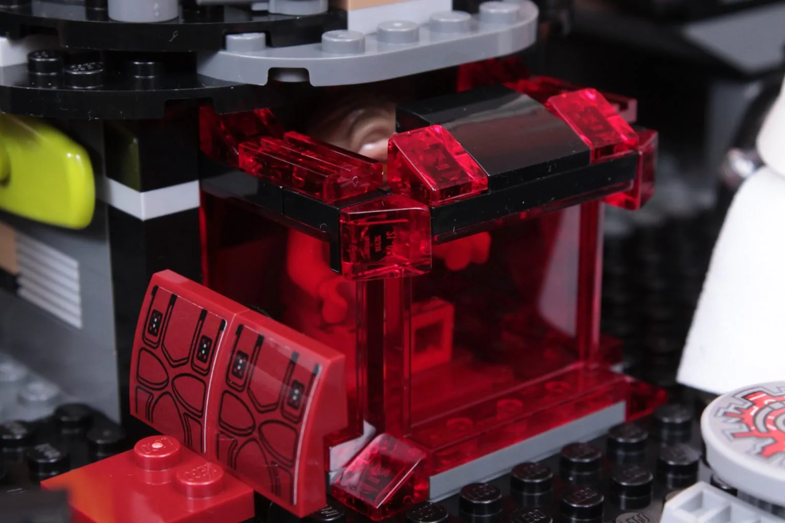 LEGO Star Wars 75389 The Dark Falcon review and gallery