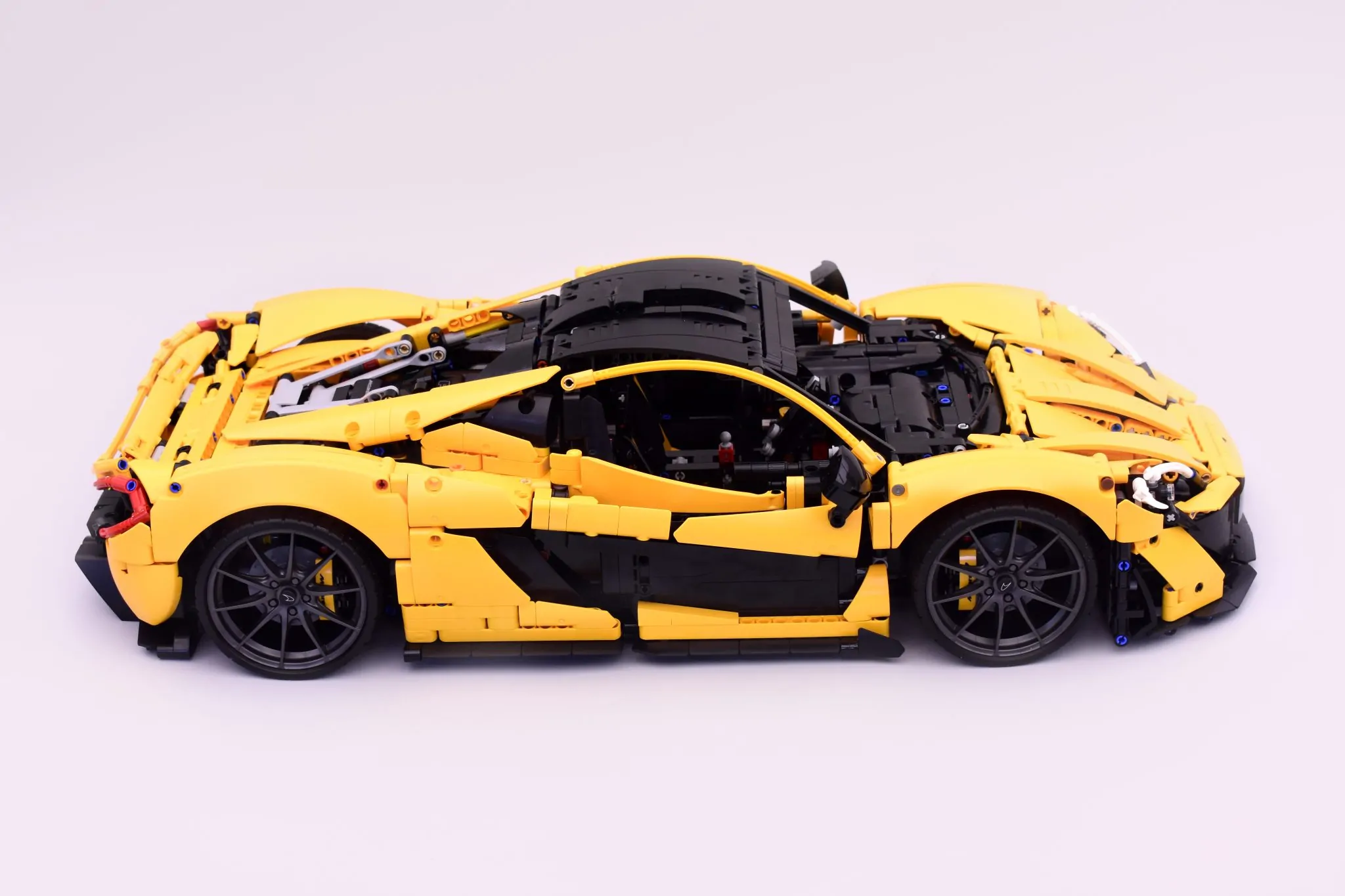 LEGO Technic 42172 McLaren P1 review