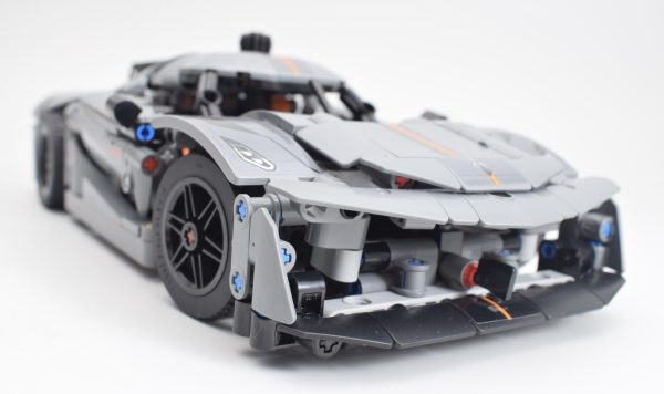 LEGO 42173 Koenigsegg Jesko Absolut Grey Hypercar review
