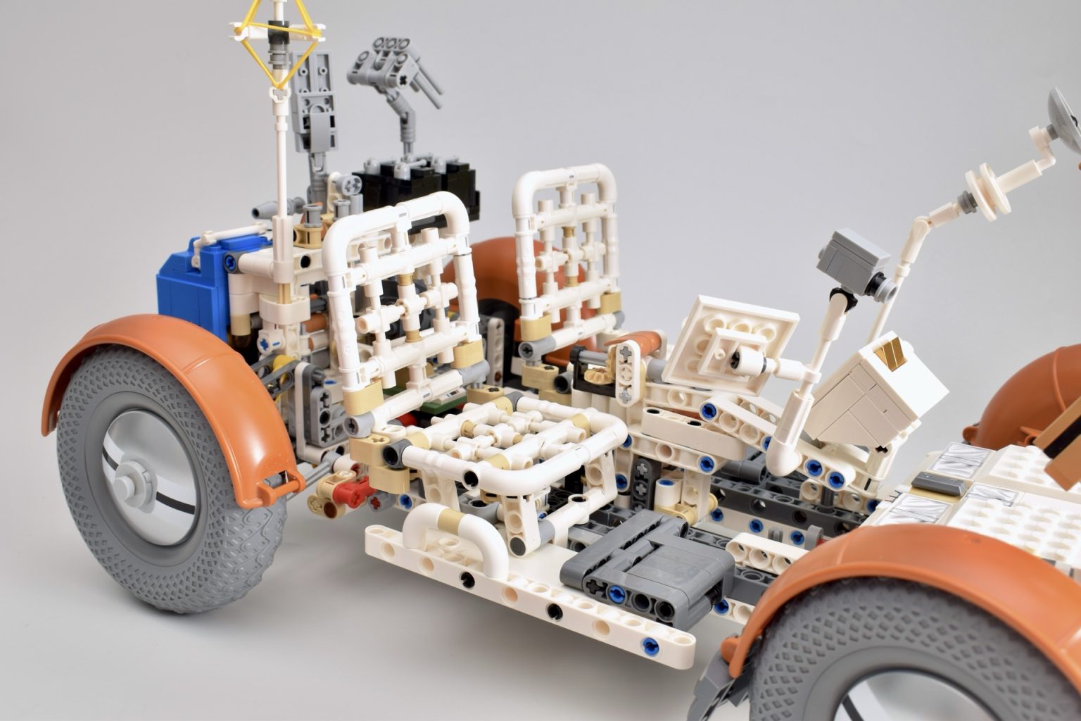 LEGO Technic 42182 NASA Apollo Lunar Roving Vehicle review