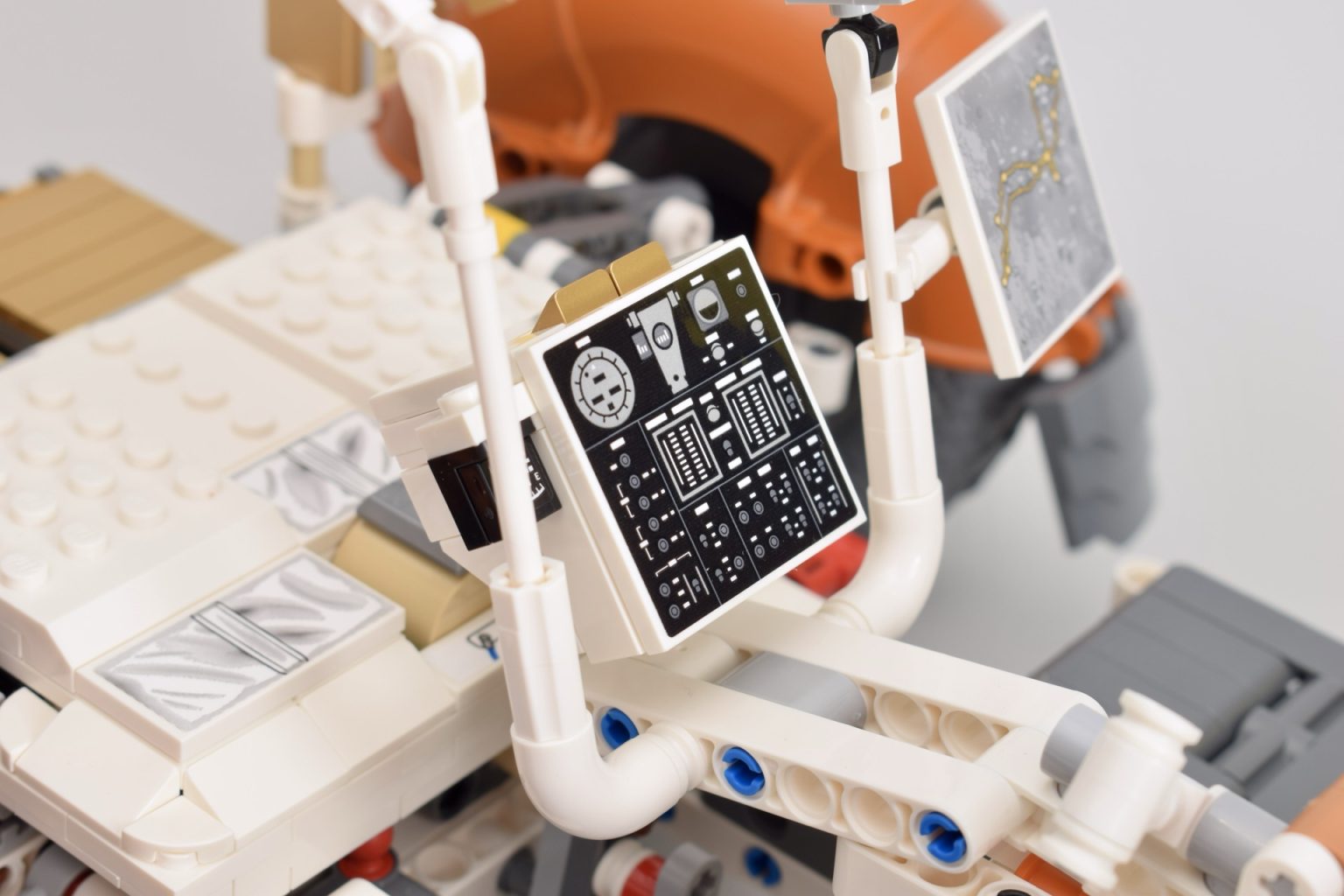 LEGO Technic 42182 NASA Apollo Lunar Roving Vehicle review