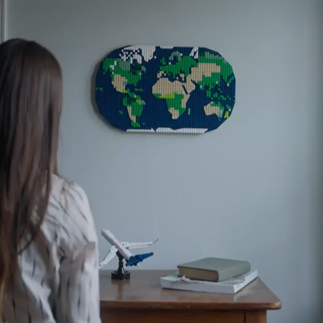 LEGO 41838 Family Travel Memories brings back retired concept