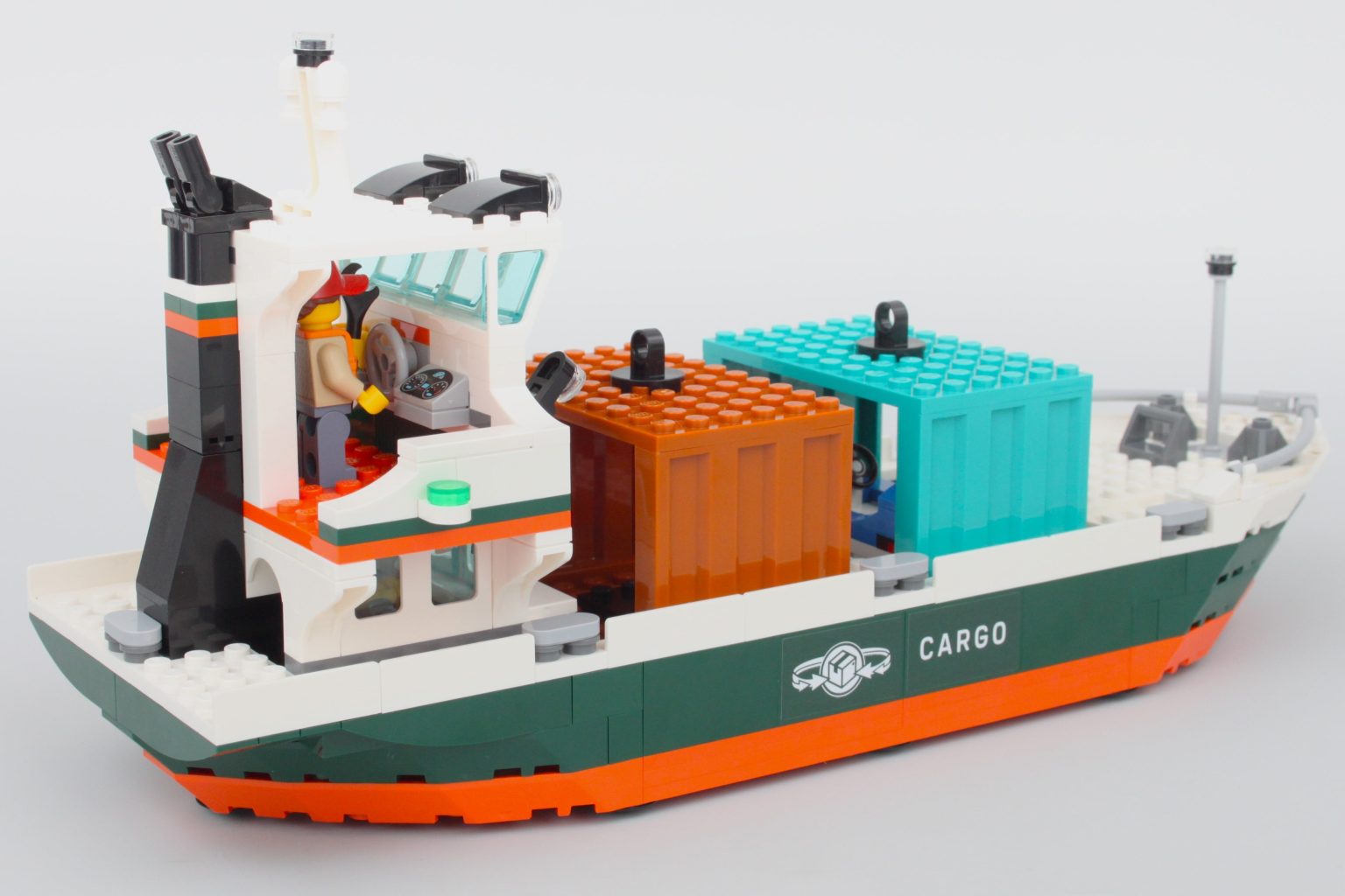 LEGO City 60422 Seaside Harbor with Cargo Ship review