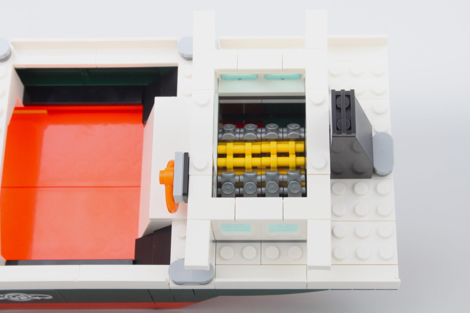 LEGO City 60422 Seaside Harbor with Cargo Ship review