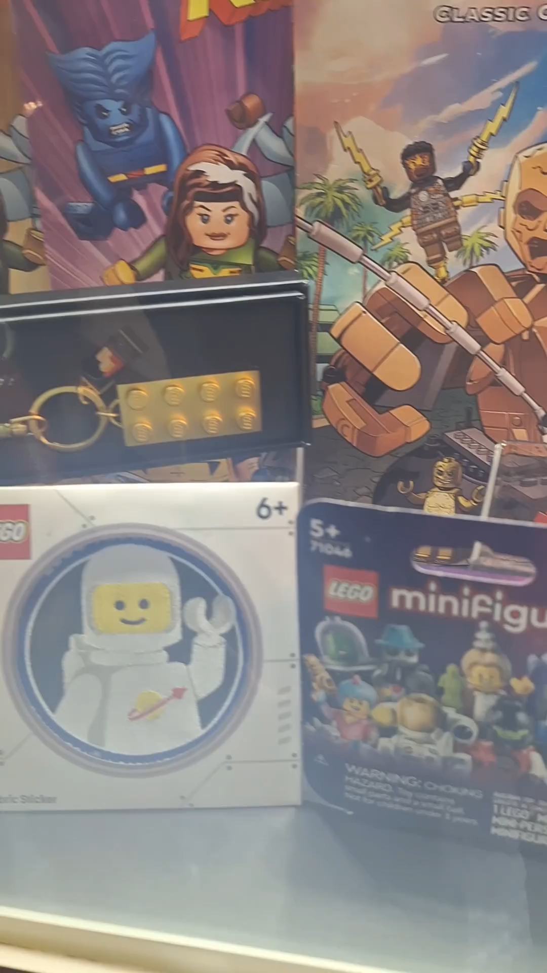 Exclusive LEGO MASTERS minifigure at San Diego Comic-Con 2024