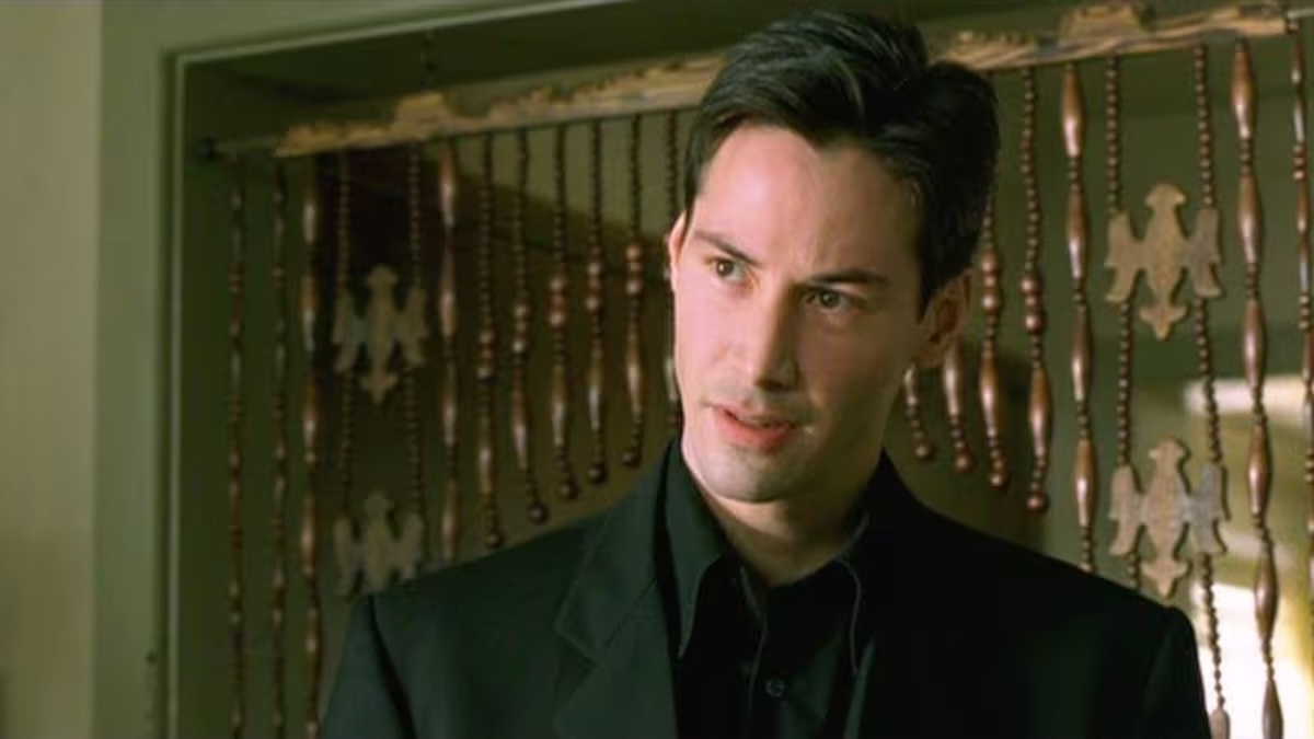 This might be the nearest we ever get to a Keanu Reeves LEGO minifigure