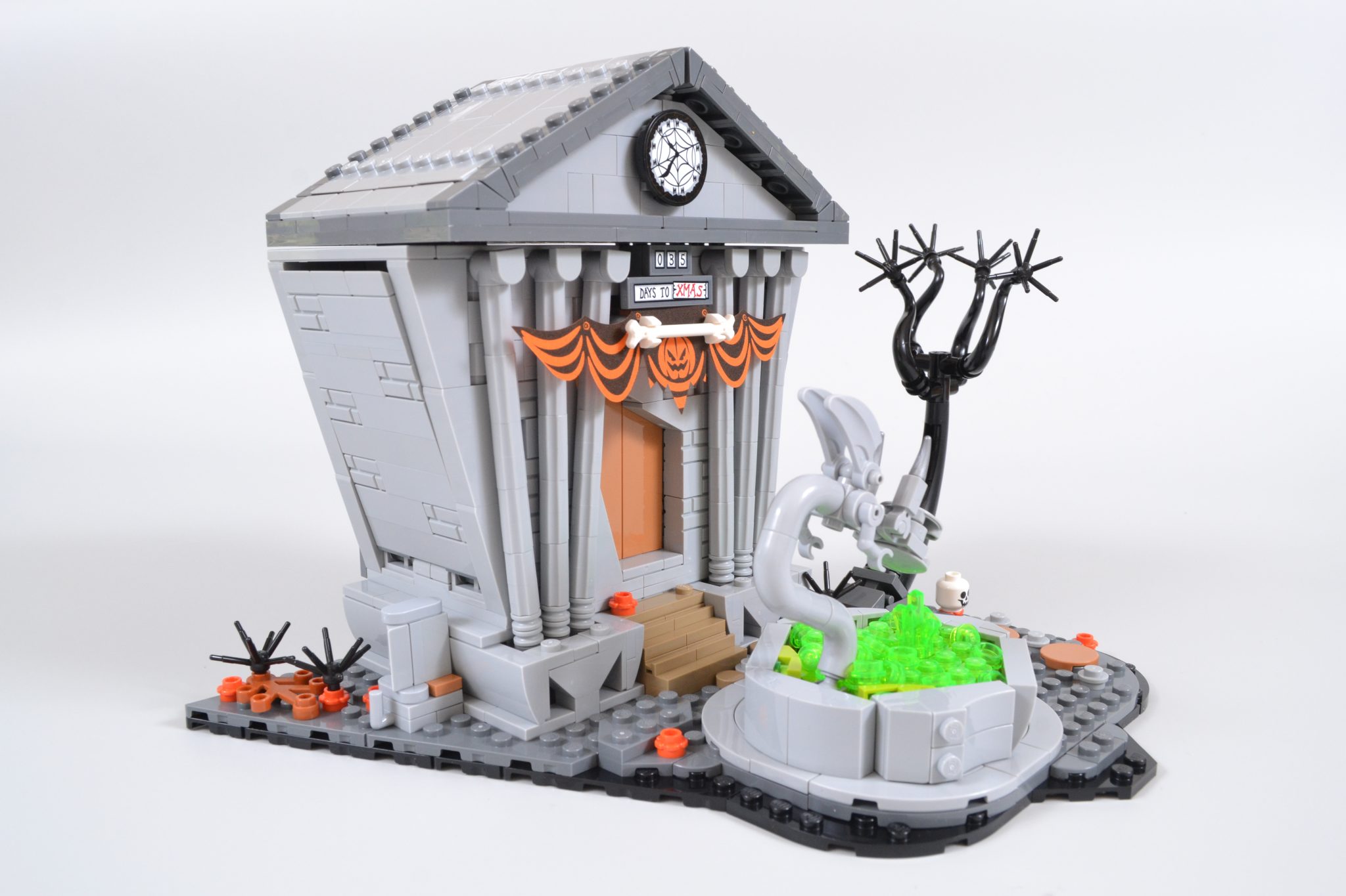 LEGO Ideas 21351 The Nightmare Before Christmas review