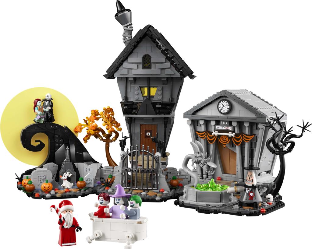 Comparing LEGO Nightmare Before Christmas to the fan design