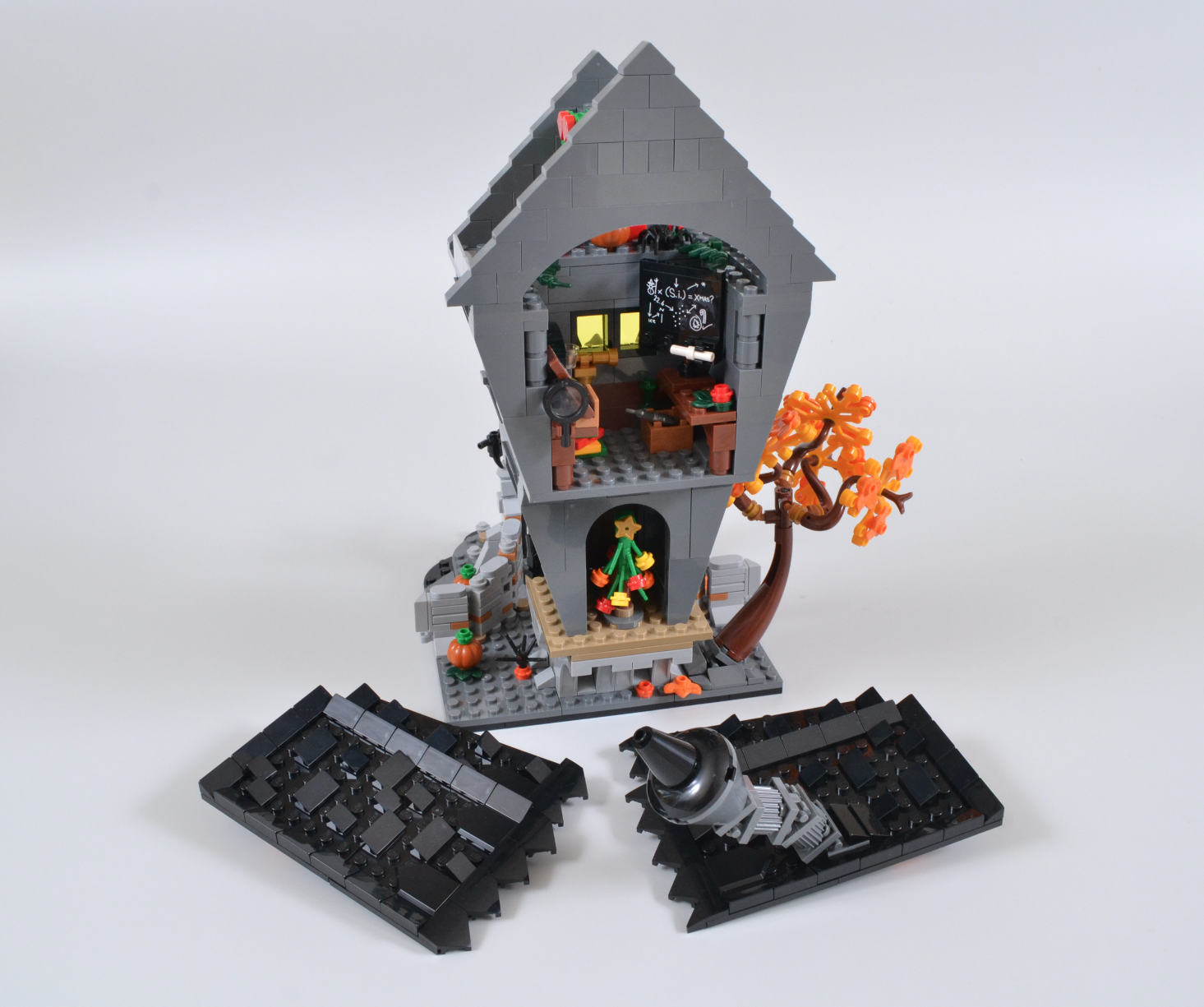 LEGO Ideas 21351 The Nightmare Before Christmas review