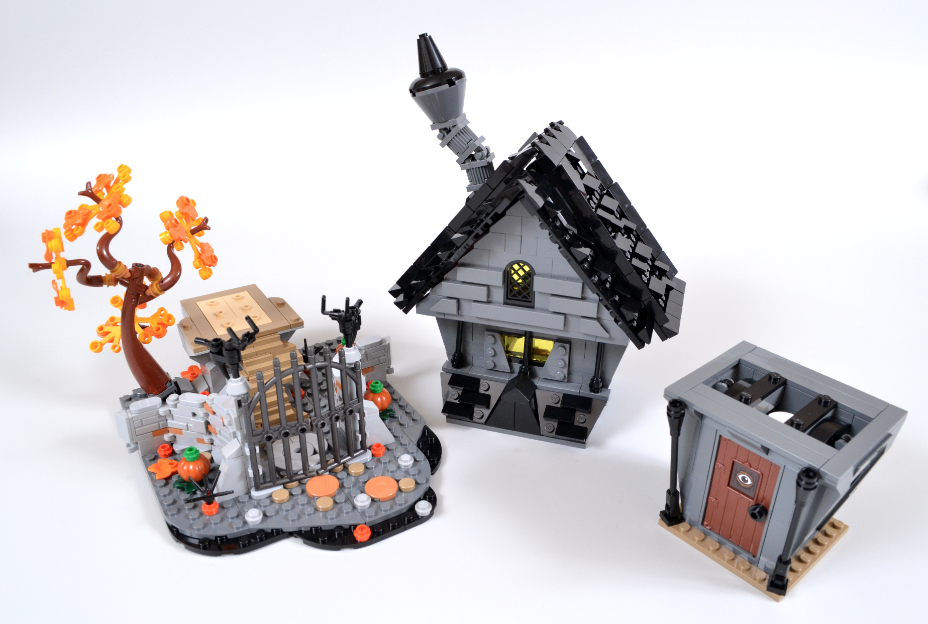 LEGO Ideas 21351 The Nightmare Before Christmas review