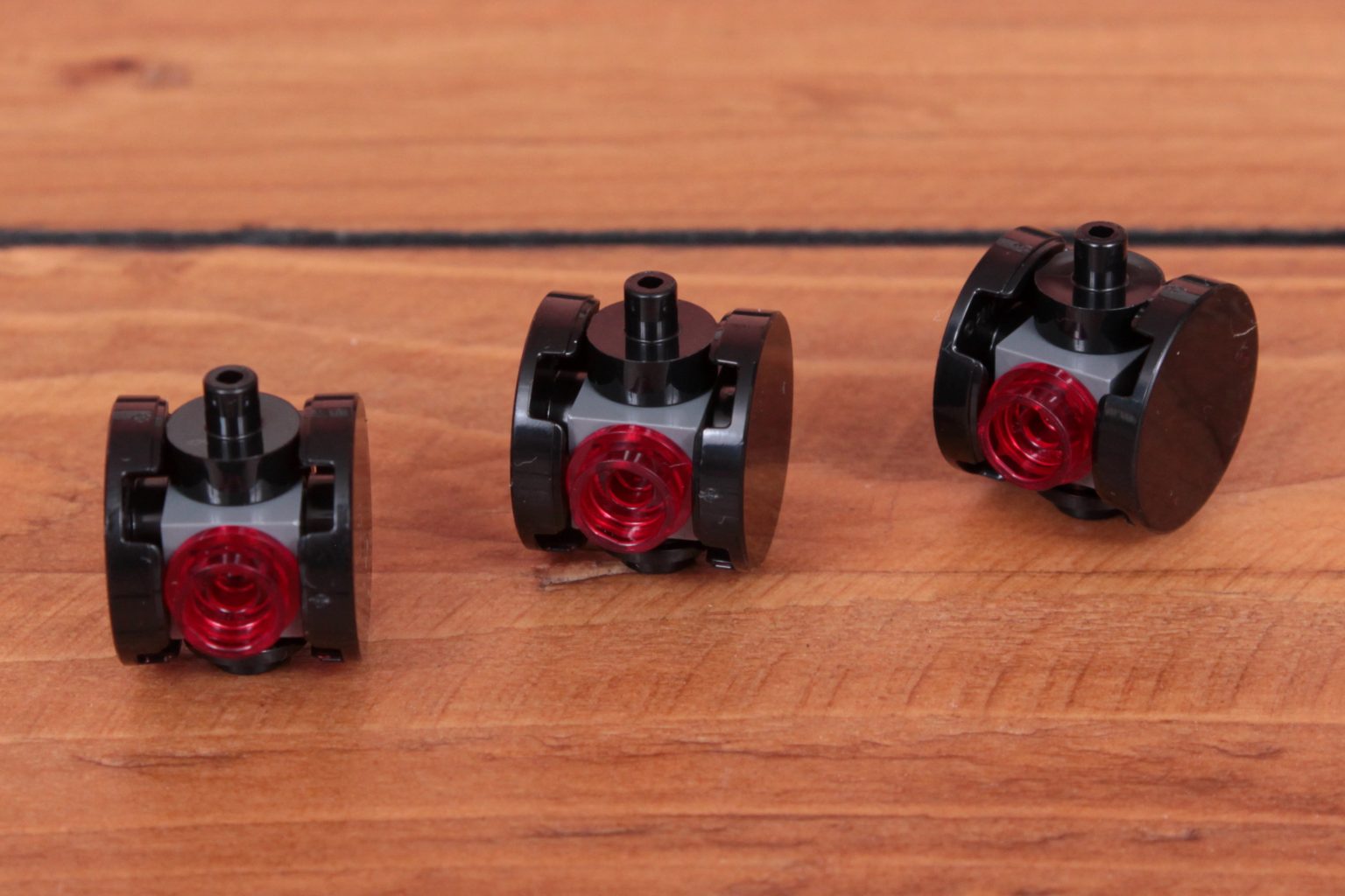 LEGO Star Wars 75383 Darth Maul’s Sith Infiltrator review