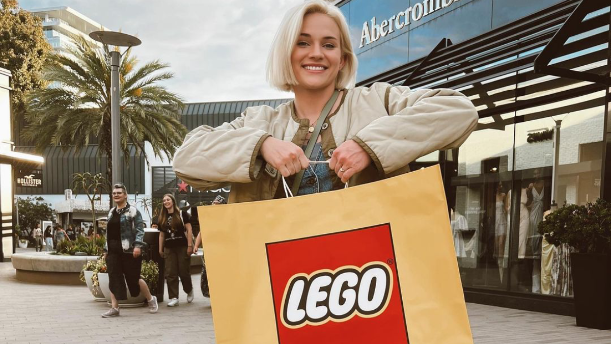 LEGO-building Olympian talks her favourite and future builds - Brick ...