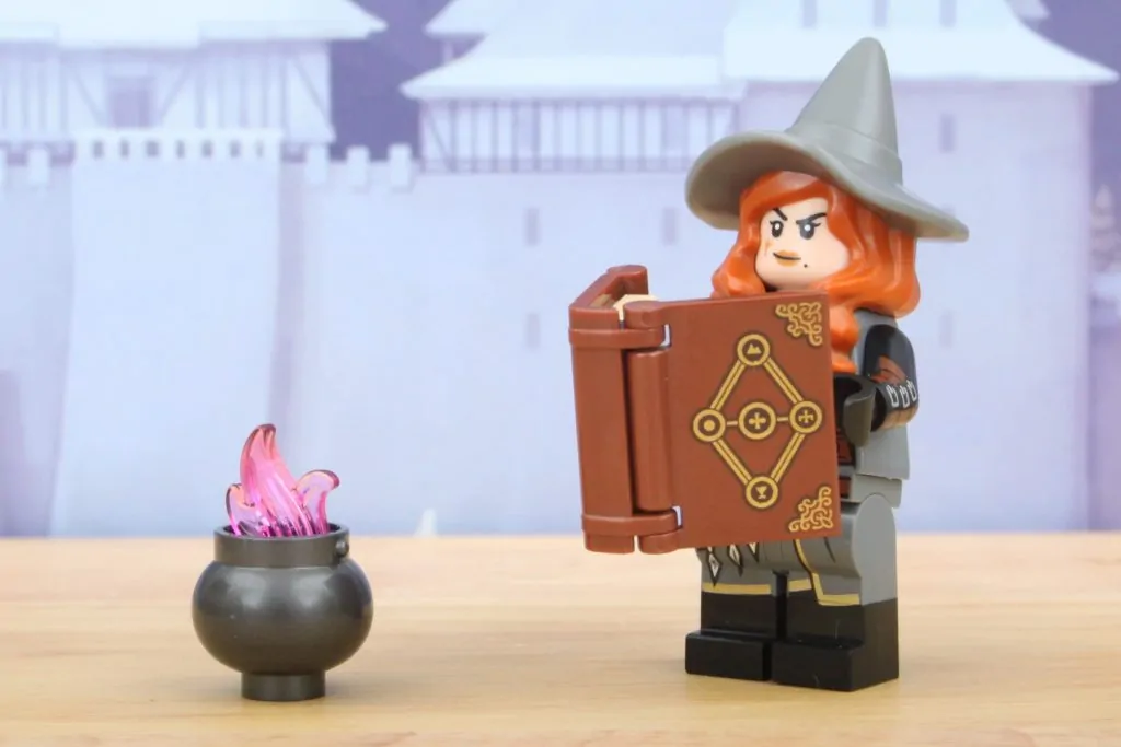 Choose your path to all 12 LEGO Dungeons & Dragons minifigures