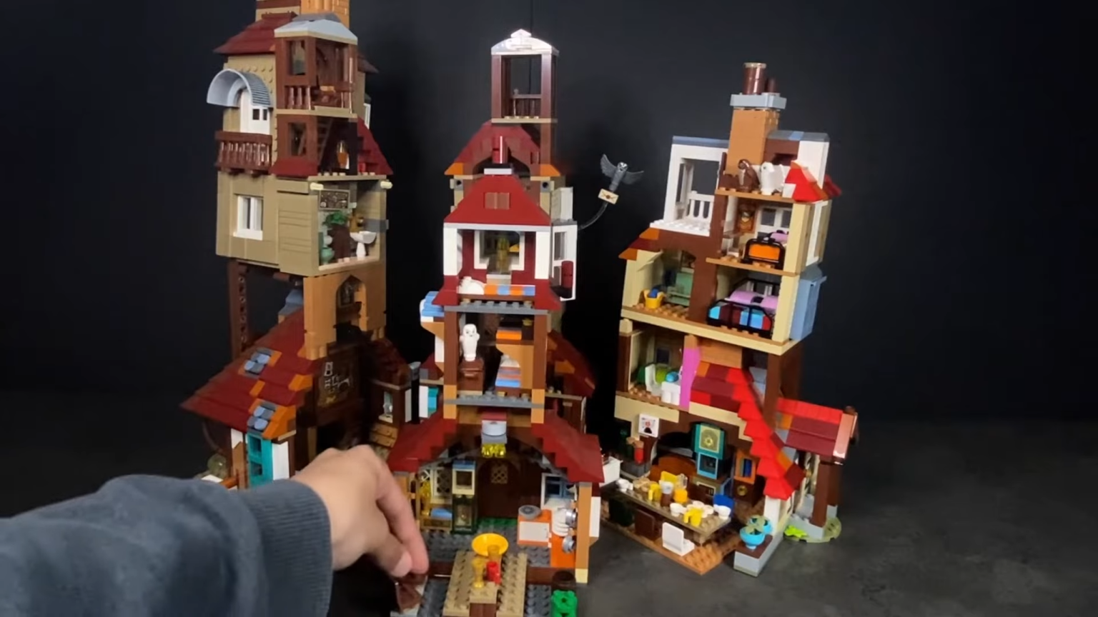 Explaining LEGO Harry Potter The Burrow's growth over more than a decade