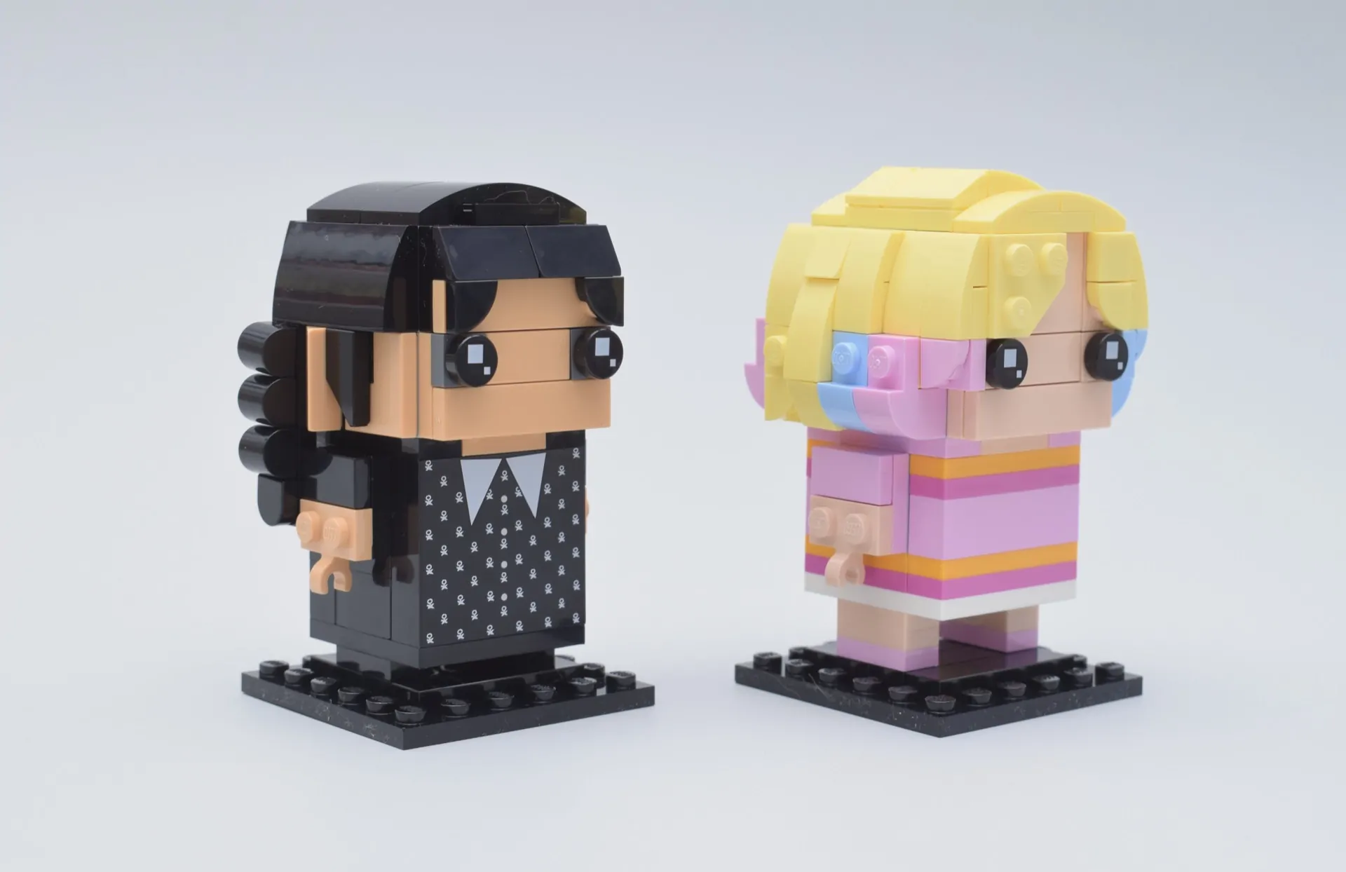 LEGO BrickHeadz 40750 Wednesday & Enid review