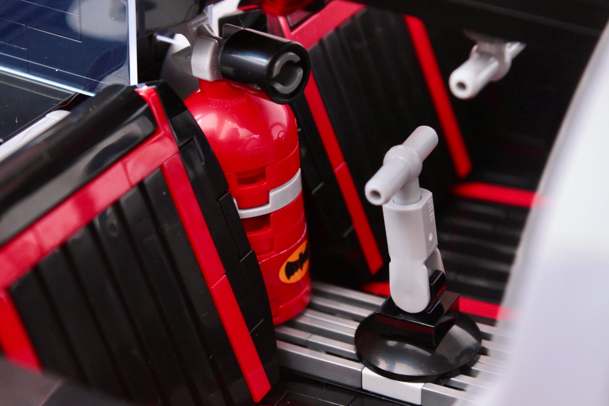 LEGO 76328 Batman: The Classic TV Series Batmobile review