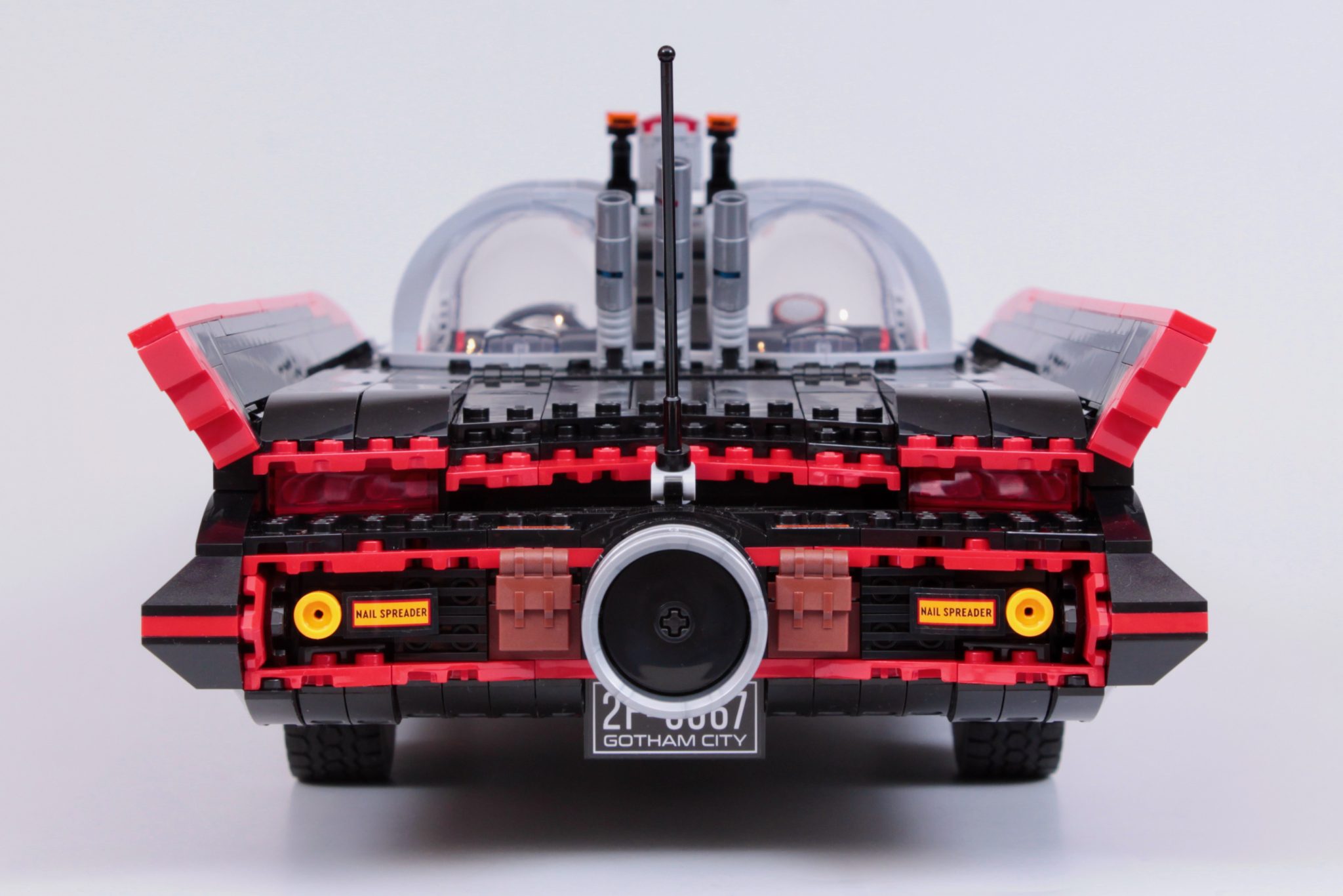 LEGO 76328 Batman: The Classic TV Series Batmobile review