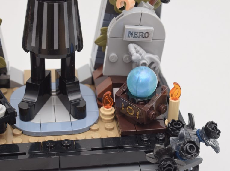 LEGO Wednesday 76780 Wednesday Addams Figure review