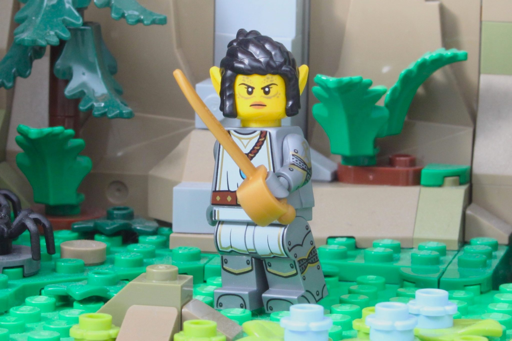 Iconic characters to make using LEGO Dungeons & Dragons minifigures
