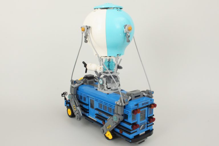Test, verdict et galerie du bus de combat LEGO Fortnite 77073