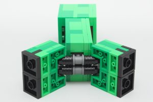 LEGO Minecraft 21281 Baby Pig's Birthday Celebration review