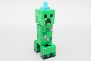 LEGO Minecraft 21281 Baby Pig's Birthday Celebration review