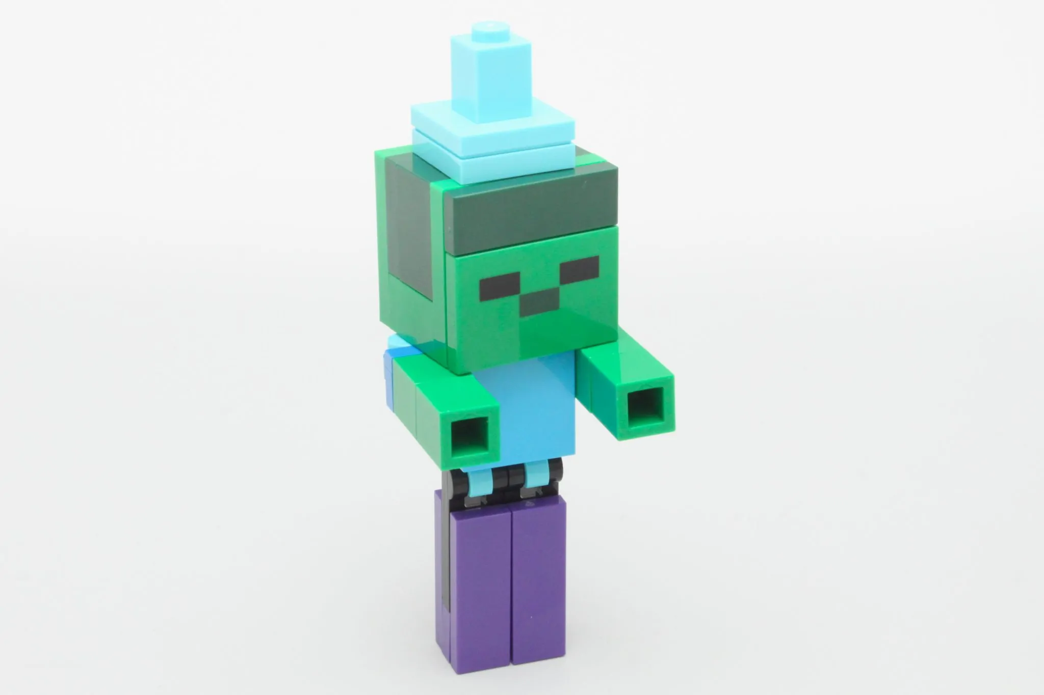 LEGO Minecraft 21281 Baby Pig's Birthday Celebration review