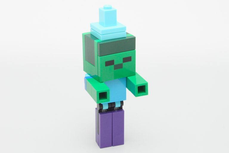 LEGO Minecraft 21281 Baby Pig's Birthday Celebration review